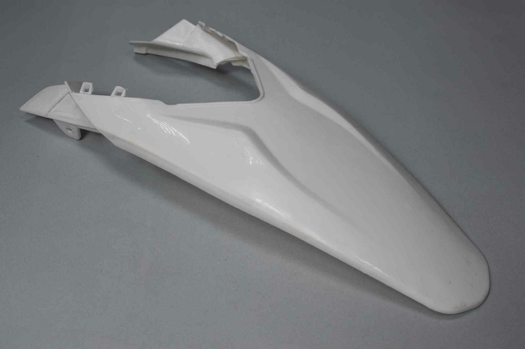 Пластиковая облицовка задняя верхняя RIZEE PH08K