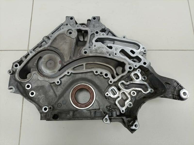 Крышка двигателя передняя Mercedes-Benz ML-Class W166 2011