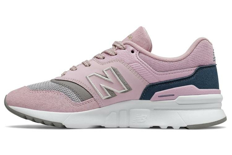 Кроссовки CW997H