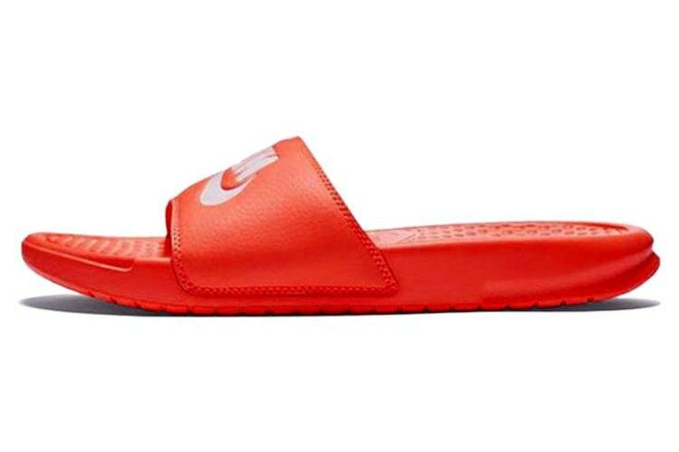 Шлёпанцы Nike Benassi