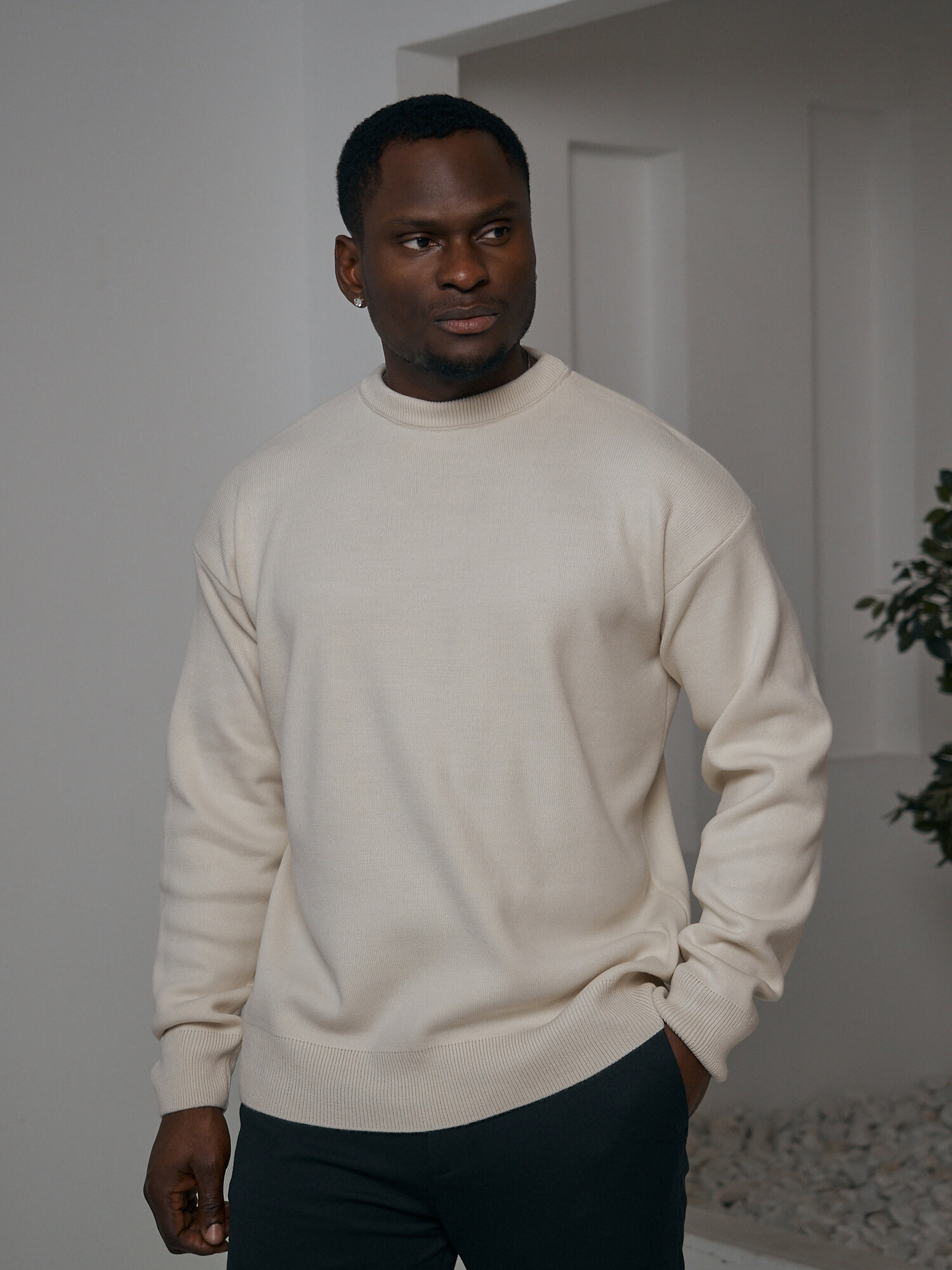 Свитер вязаный шерстяной