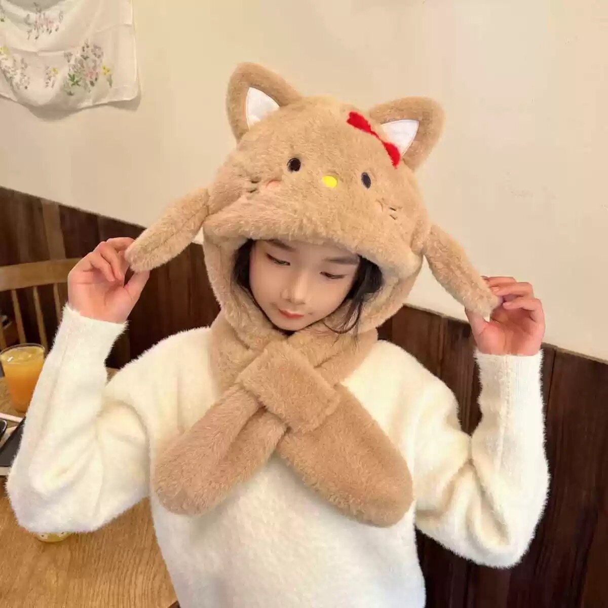 Симпатичная женская шапка-кошка KT с подвижными ушками, осенне-зимний плюшевый шарф, утолщенный и теплый комплект из двух предметов.