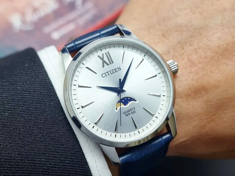 Наручные часы