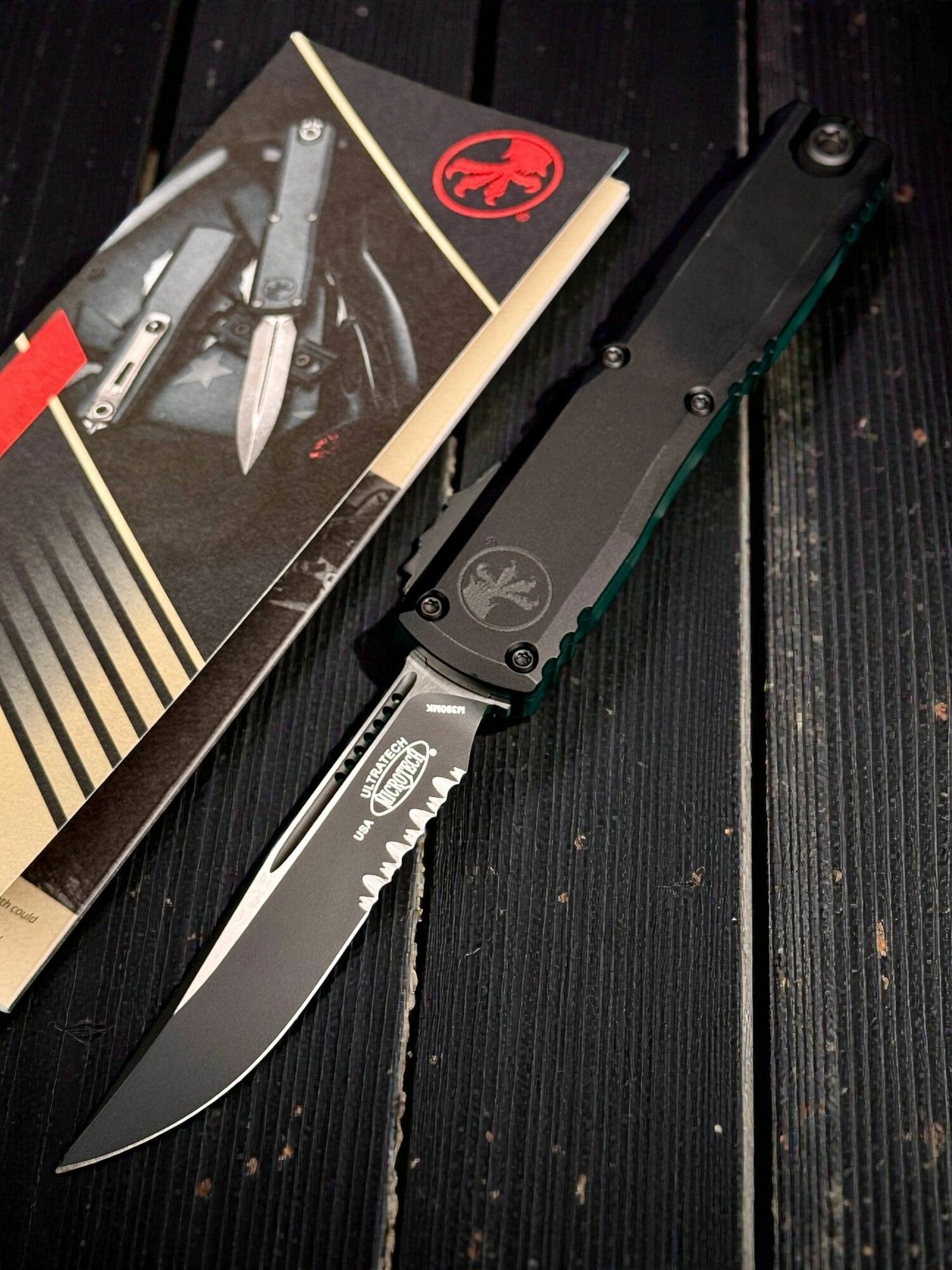 Нож складной MicroTech MCT11212T Ultratech Gen III ZBP, Black Part Serrated Blade, Tactical