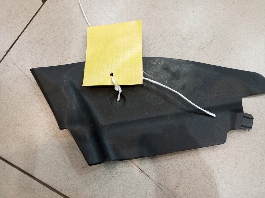 Накладка консоли КПП от Mazda 3 bk 2003-2009