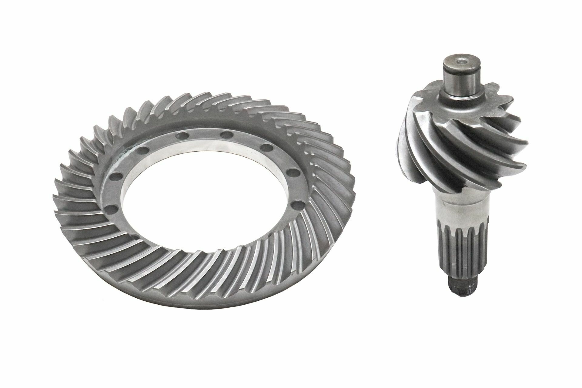 Главная пара заднего моста 1069.1099 39/9 (2402250-HF17030-09)