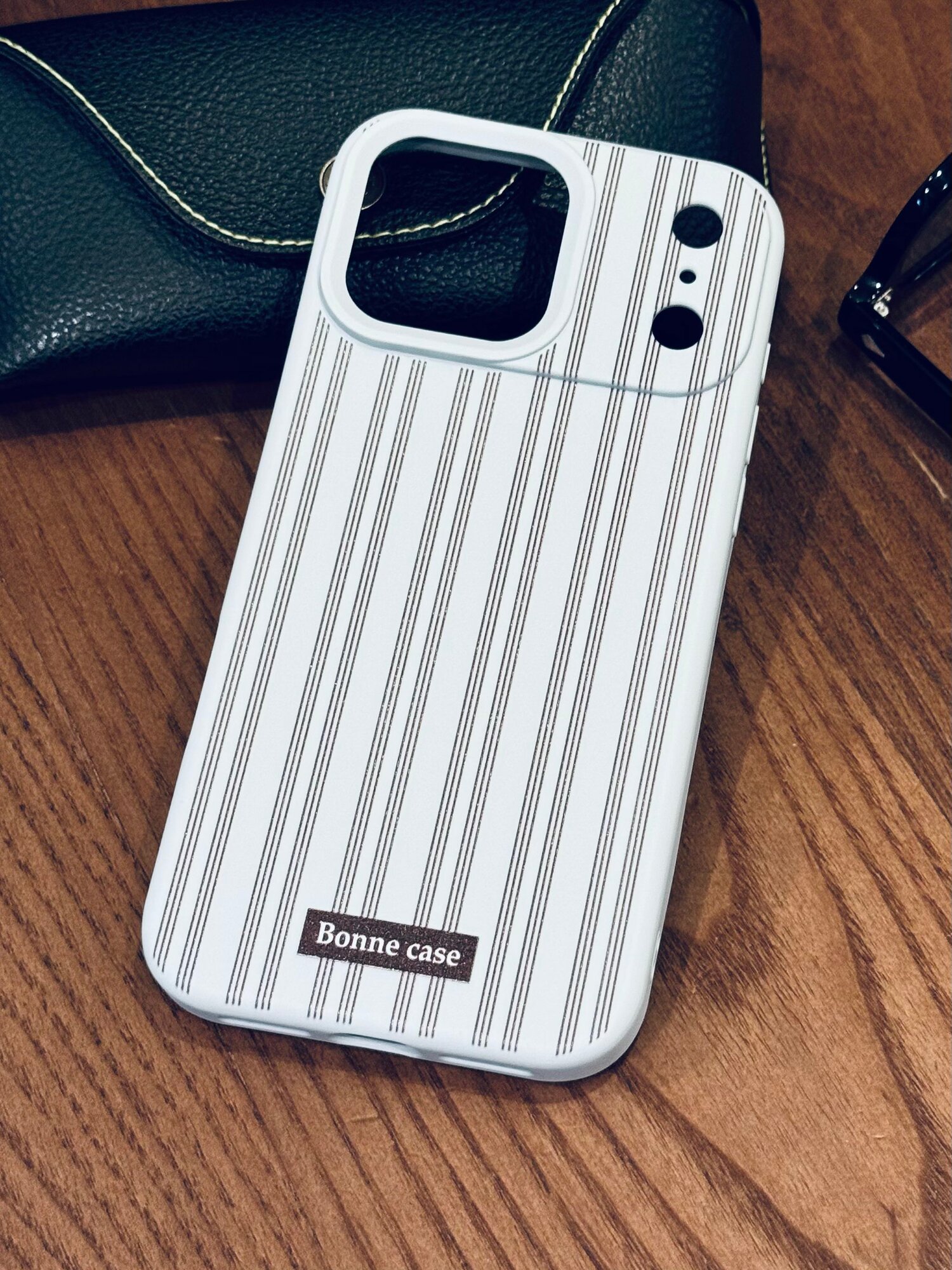 Чехол для iPhone 17 Pro Max/чехол для Айфон 17 Про Макс Premium, плотный силикон, плотный, противоударный, защита камеры