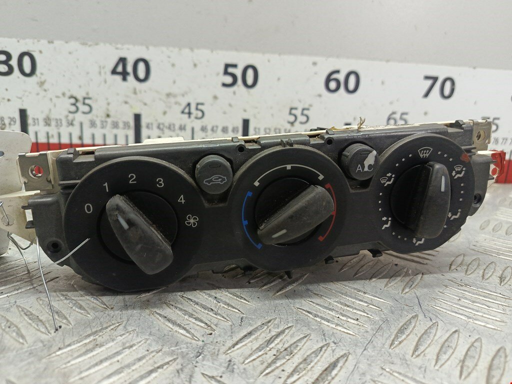 Блок управления печки (климат-контроля) Ford C-MAX 1 1463861 арт. 2270945