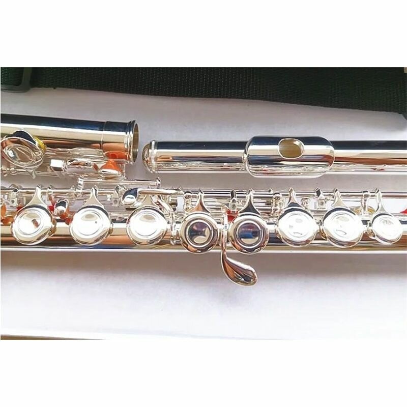 Yamaha YFL-211SL Поперечная флейта Cuvre C с 16 клапанами для чистого и точного звучания