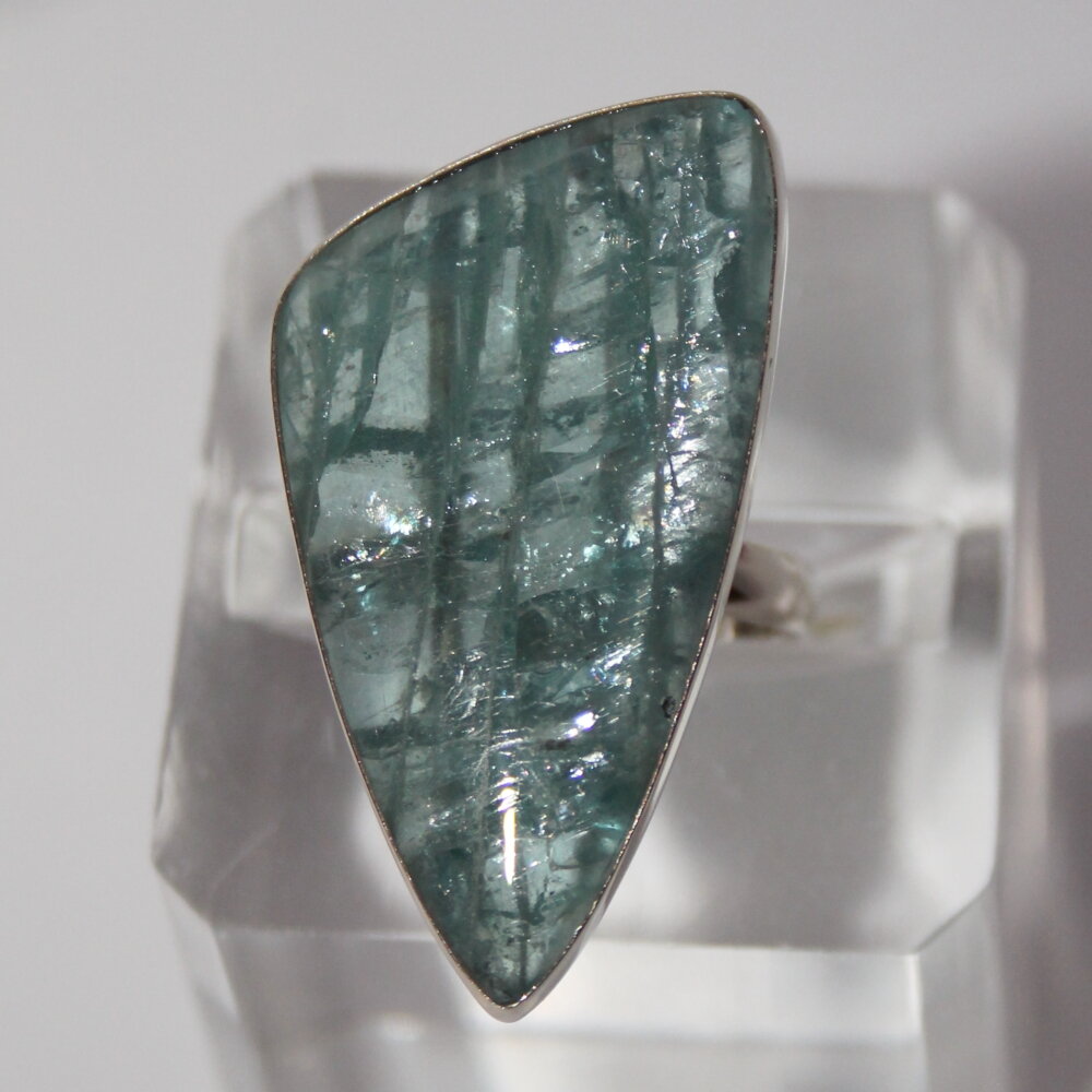 Кольцо, апатит