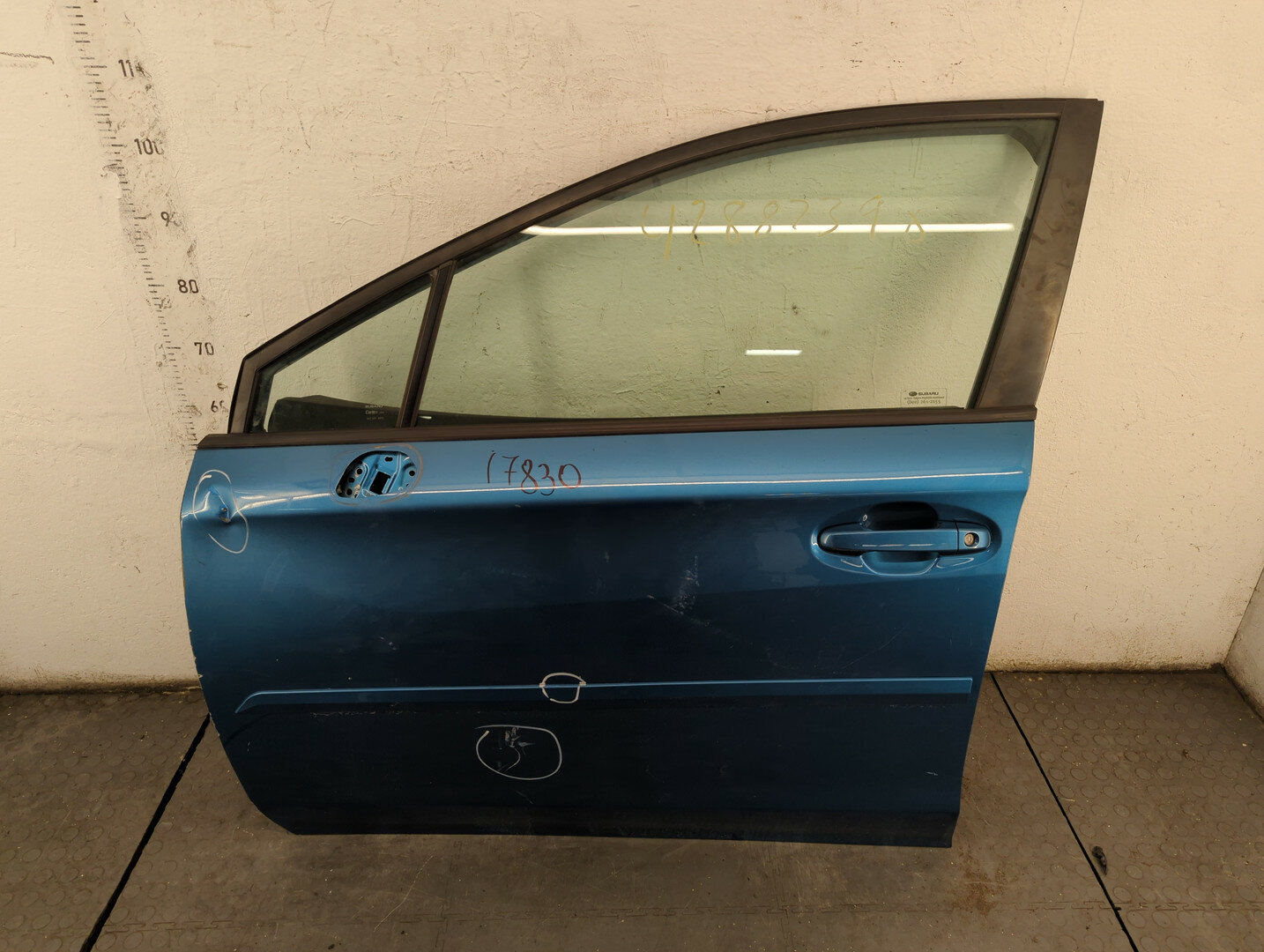 Дверь боковая (легковая) левая передняя Subaru Impreza Б/У