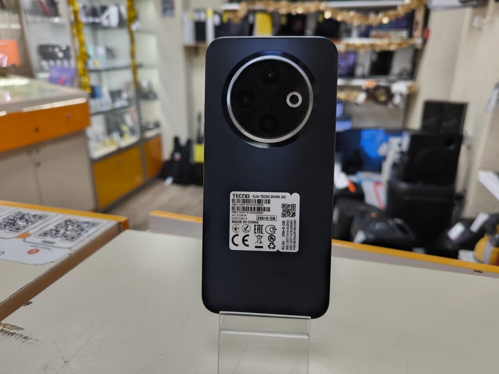 Смартфон Tecno SPARK 30C 8/256 ГБ, цвет черный, NFC, 6,67 дюйма