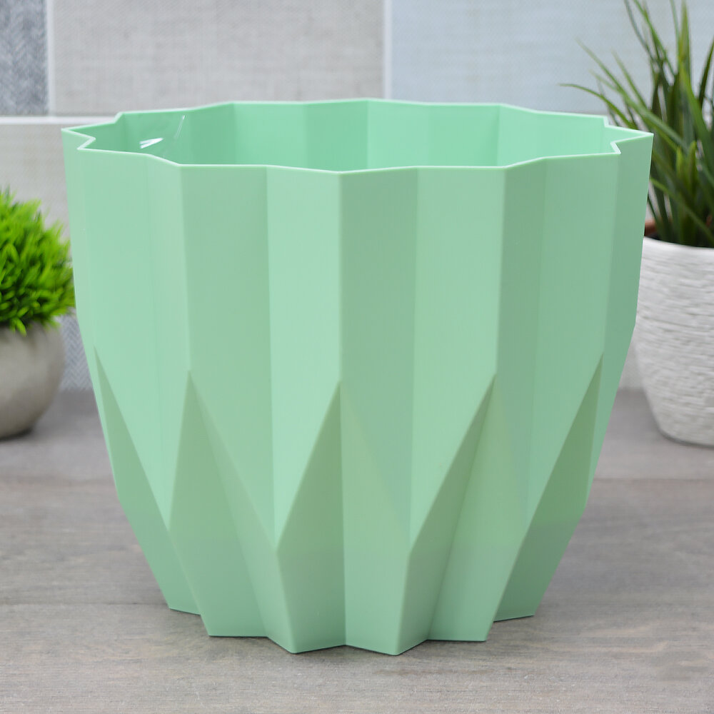 Кашпо Геометрия 5.8л, мята