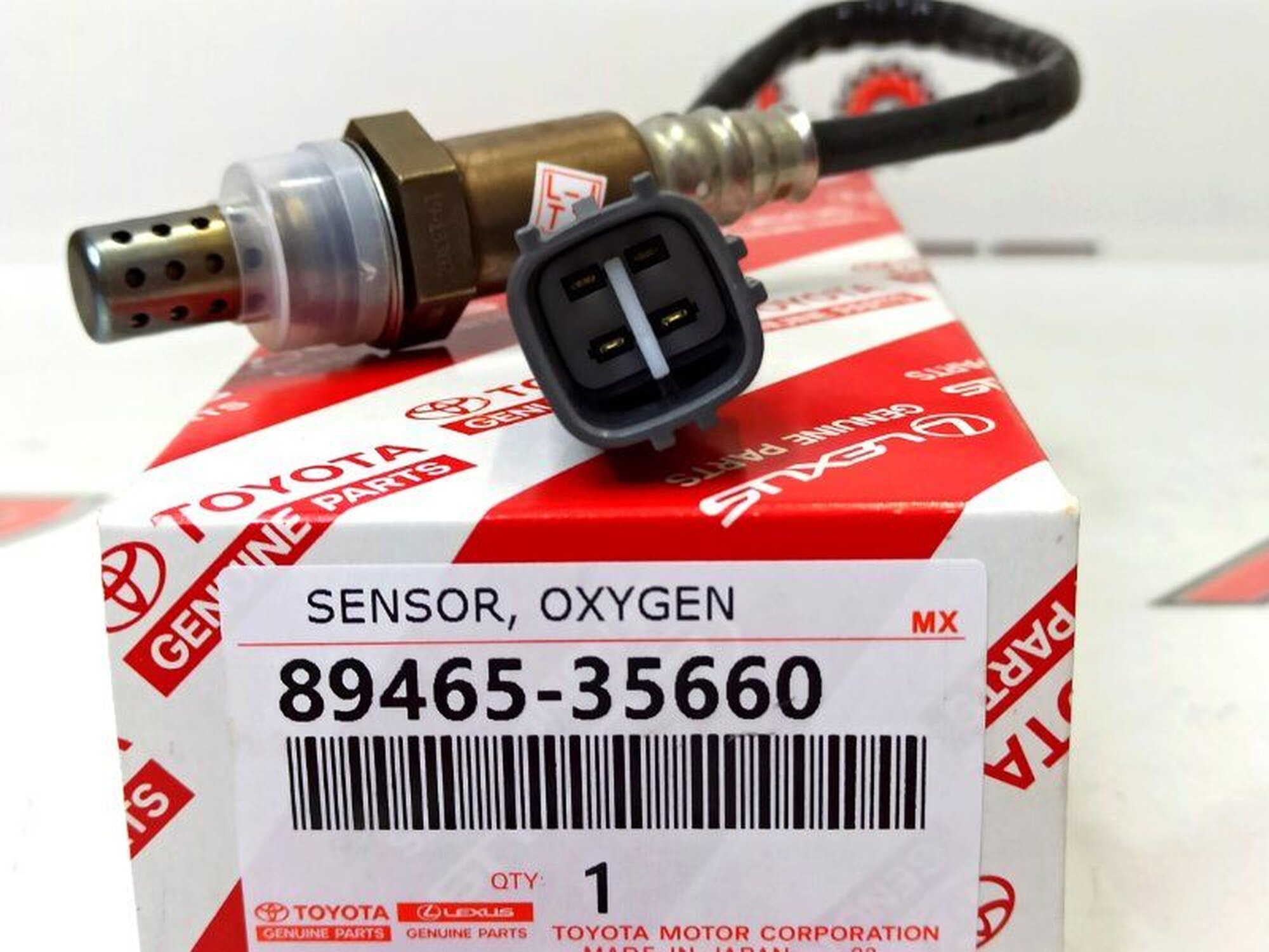 Датчик кислородный (лямбда-зонд) Toyota 2TRFE Denso 8946760050