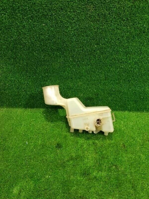 Бачок тормозной жидкости Toyota Corolla Fielder Б/У с пробегом