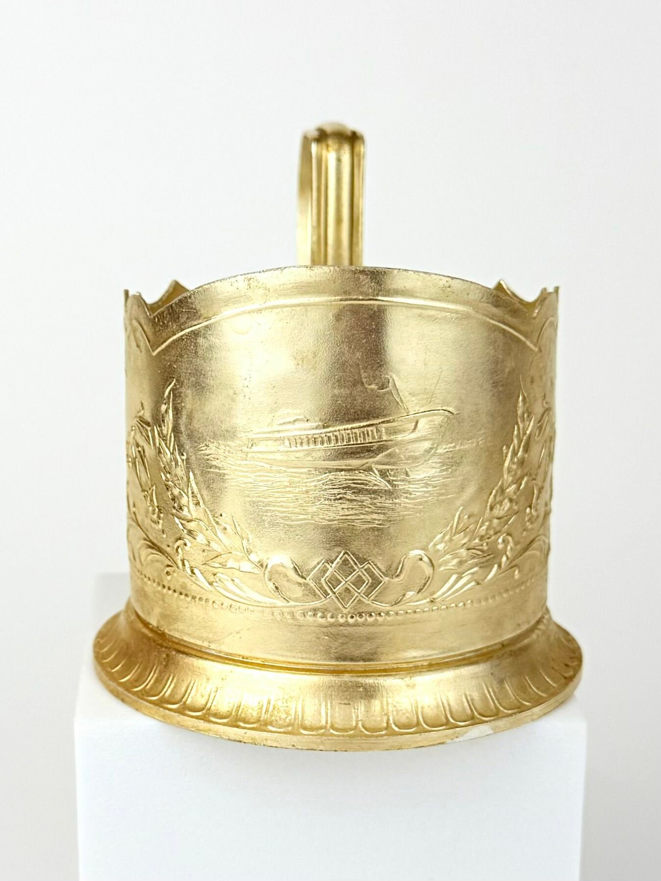 Советский винтажный алюминиевый подстаканник Корабль, клеймо КХИ