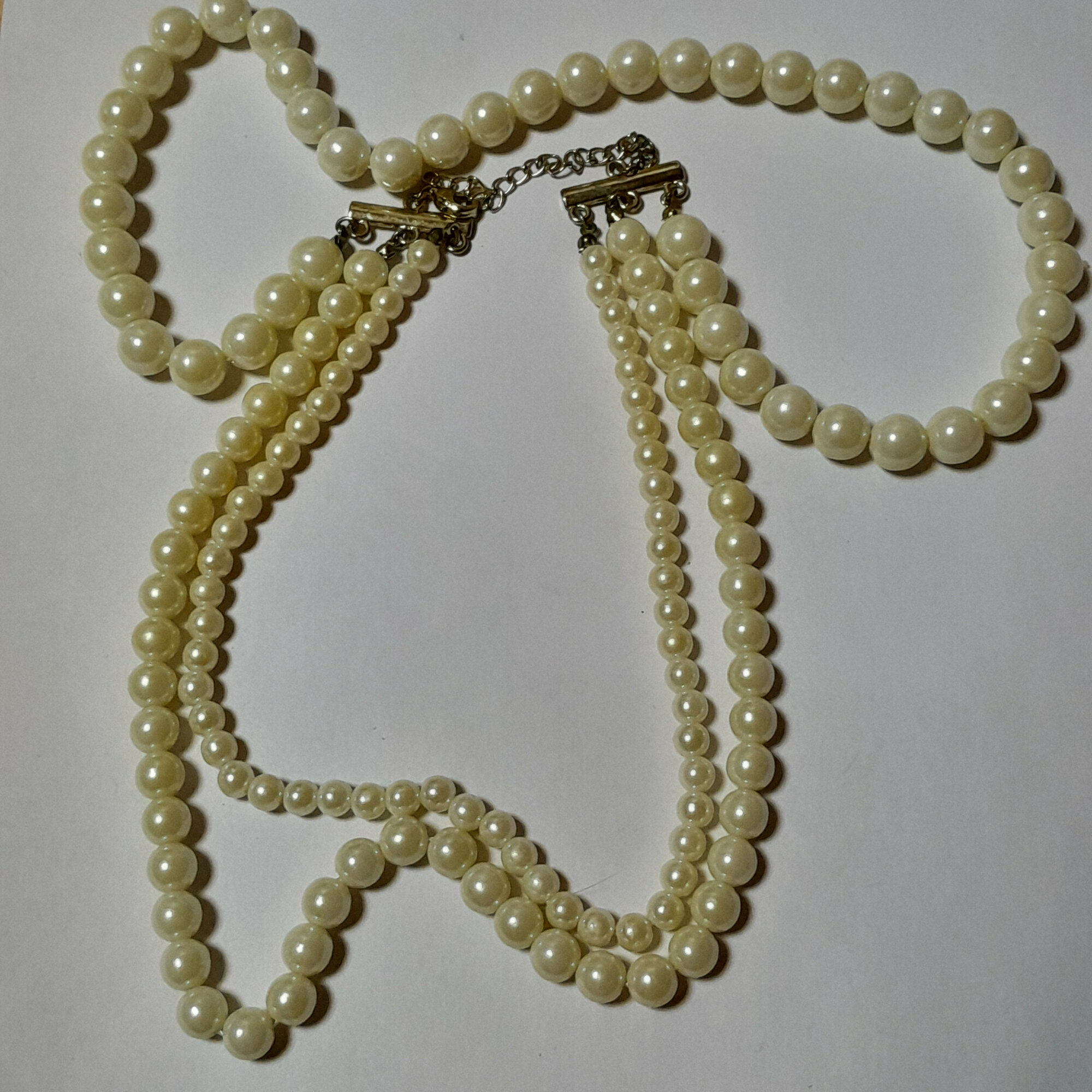 Колье трех слойные имитация жемчуга, длина 23 см, винтаж, Чехословакия.