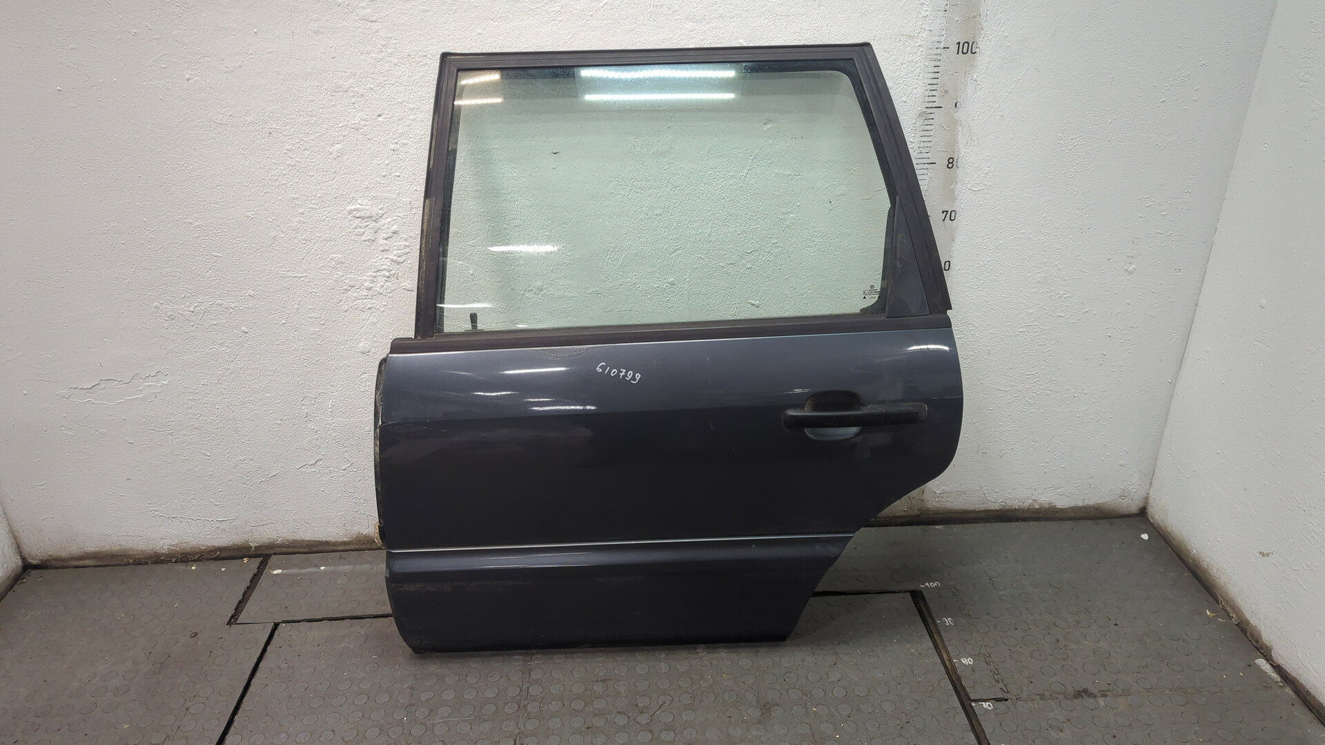 Дверь боковая (легковая) левая задняя Volkswagen Passat 4 Б/У
