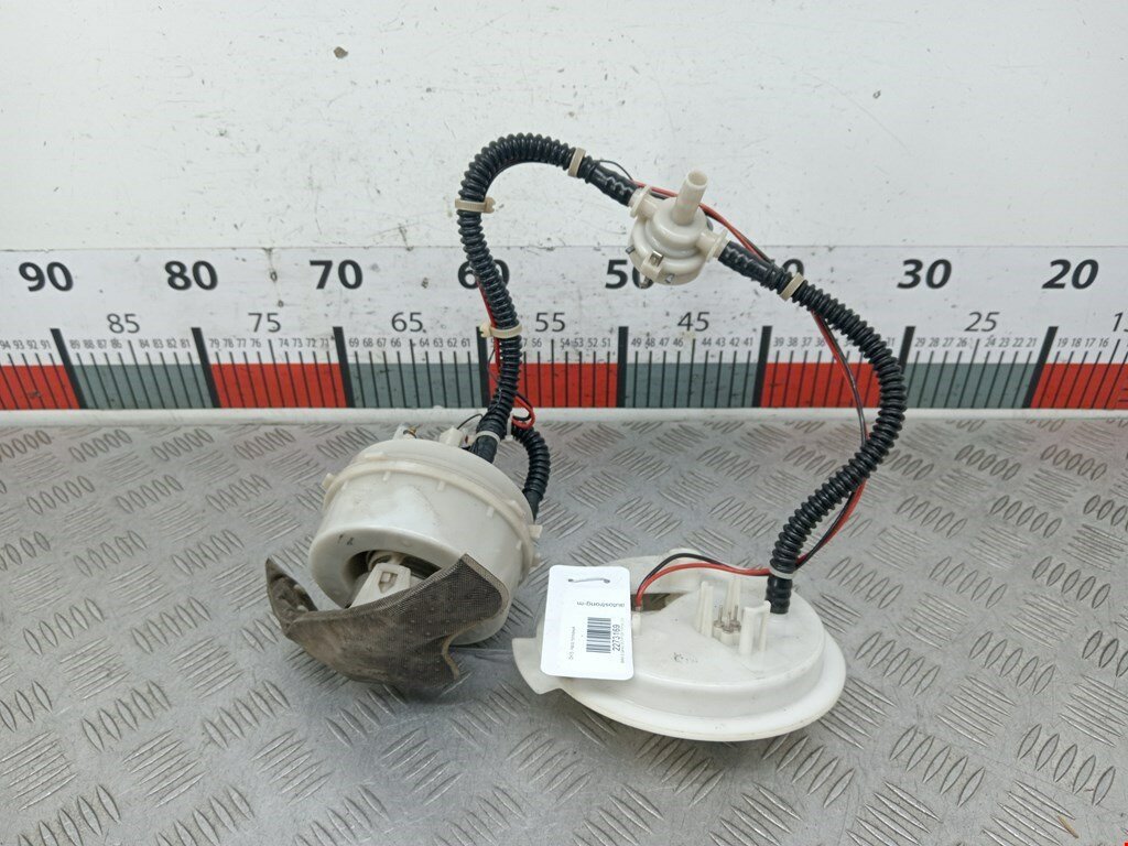 Насос топливный BMW 5-Series (F07/F10/F11/F18) 16117434206 арт. 2273169