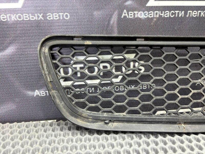 Решетка в бампер Передний Fiat Albea 2008 (1.4 350 A1.000) Б/У с пробегом Арт. 17452 — фото 1
