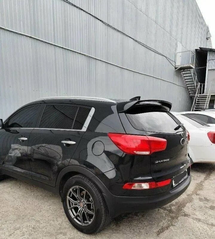 Спойлер для Kia Sportage 3 (черный глянец) / Киа Спротейдж 3