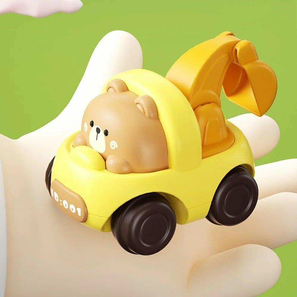 Игрушечная машинка — фото 1