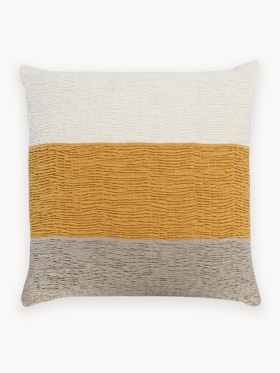 Подушка декоративная TKANO Pleated Dune Ethnic