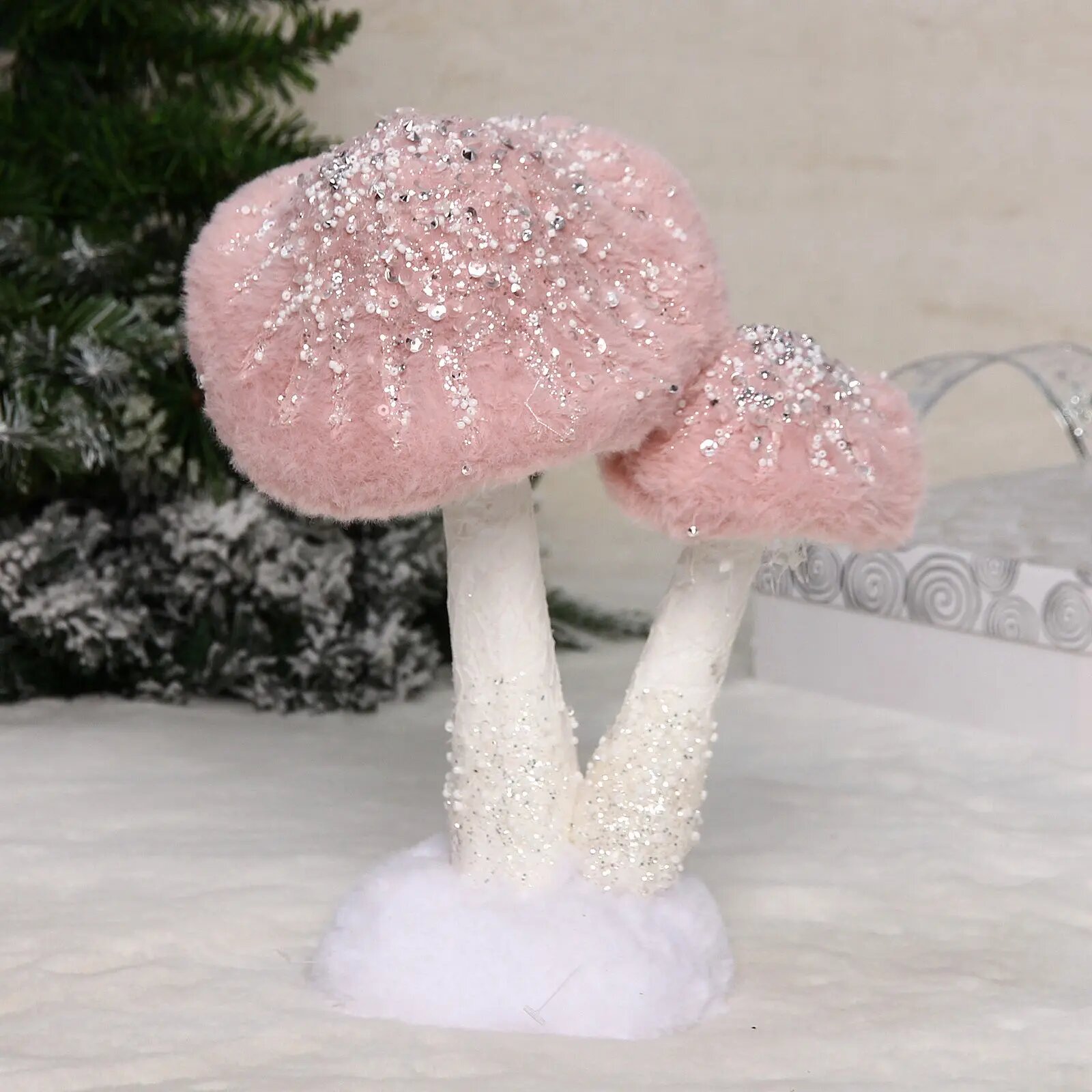Фигурка новогодняя 'Стильные грибочки' 20*15*32 см, пвх/текстиль, розовый