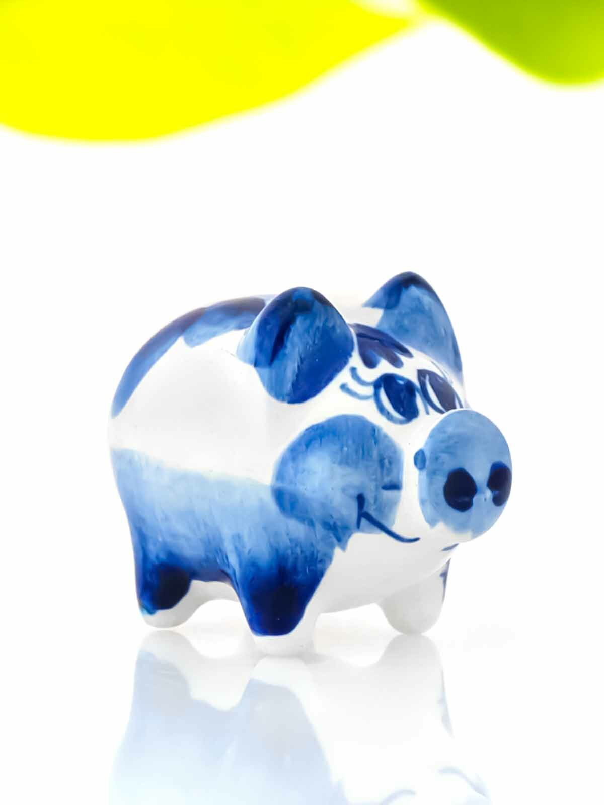 Фигурка коллекционная - Хрюшка, Гжель, Фарфор, 3,0 см