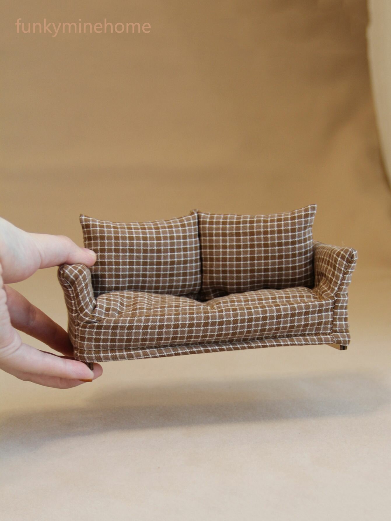 1: 12 Мини - симулятор клетчатый двухместный диван для мебели кукольного дома bjd ob11