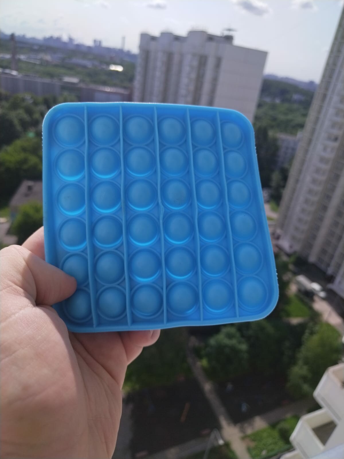 Поит квадрат синий