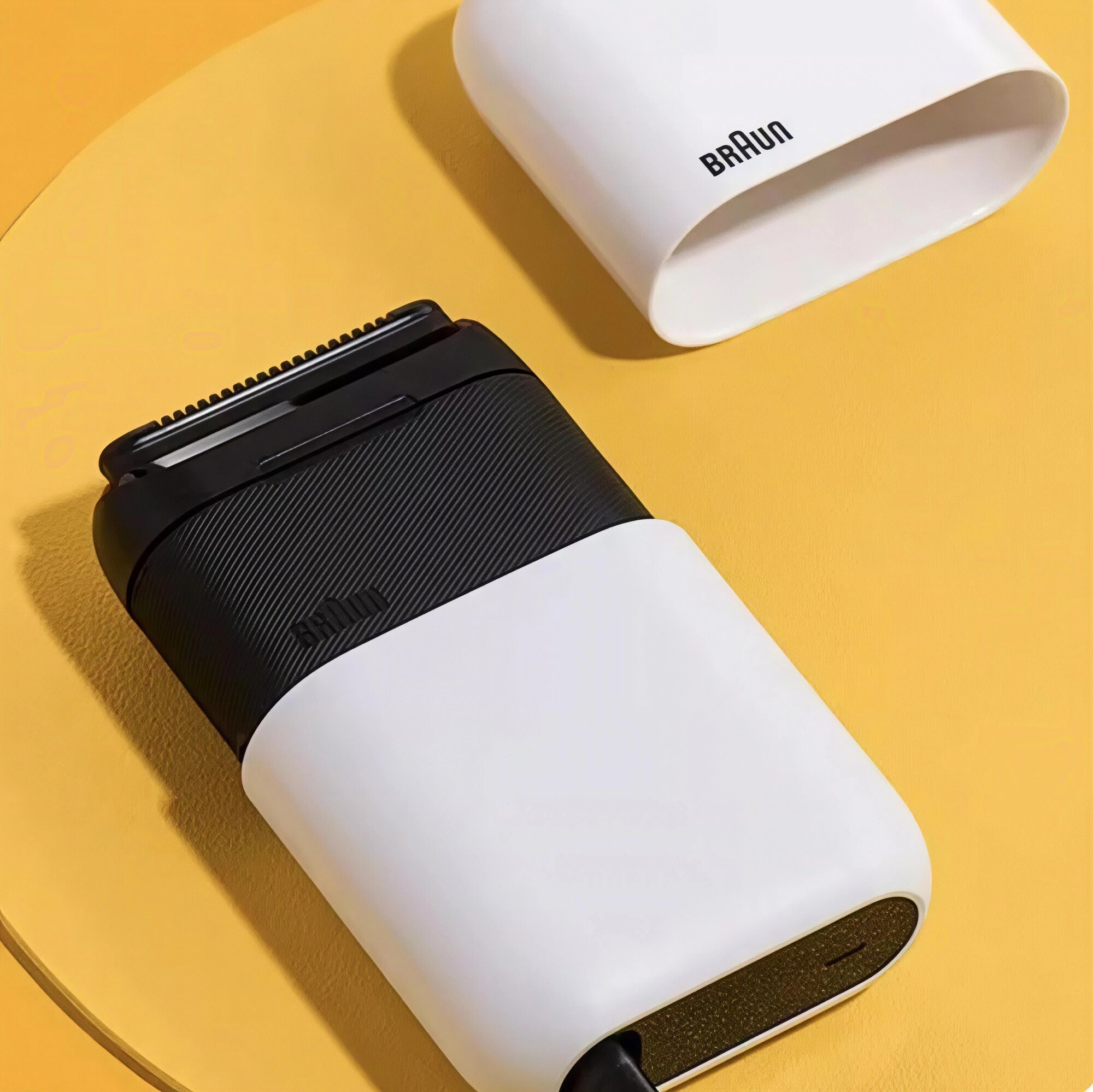 Электробритва Braun X Mini Portable Mini, роторная, влажное/сухое бритье, водонепроницаемая