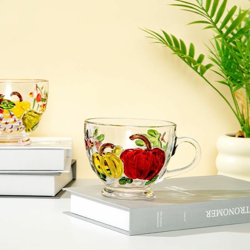 Чайная пара чашка с блюдцем