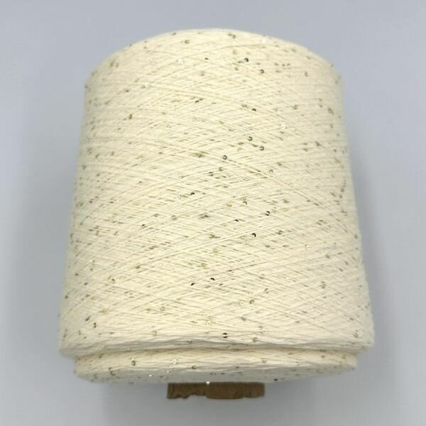 Пряжа Пайетки 2мм на хлопке 2-066 (15951) ваниль с золотыми пайетками с20е (200г/1500м)