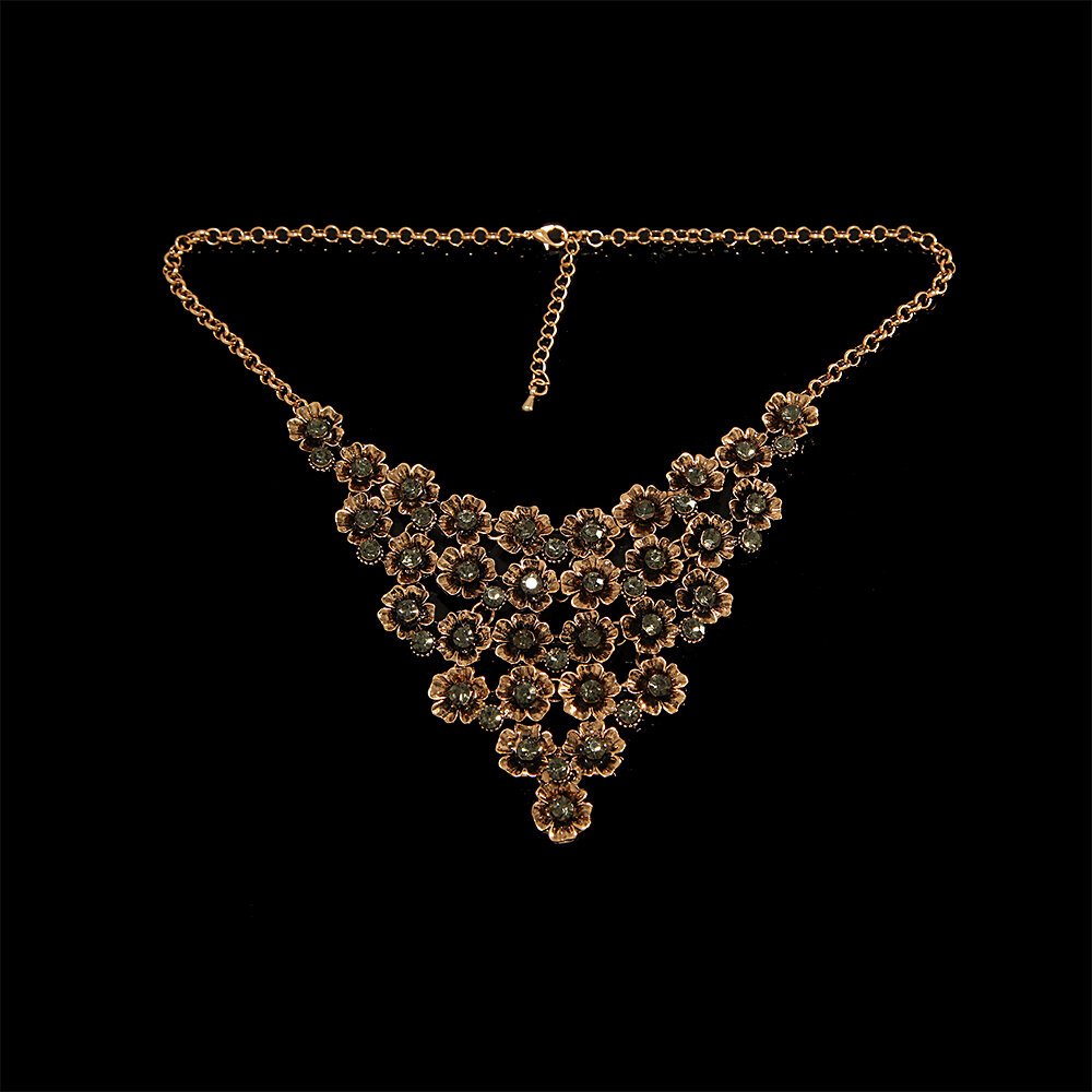 Колье, стекло