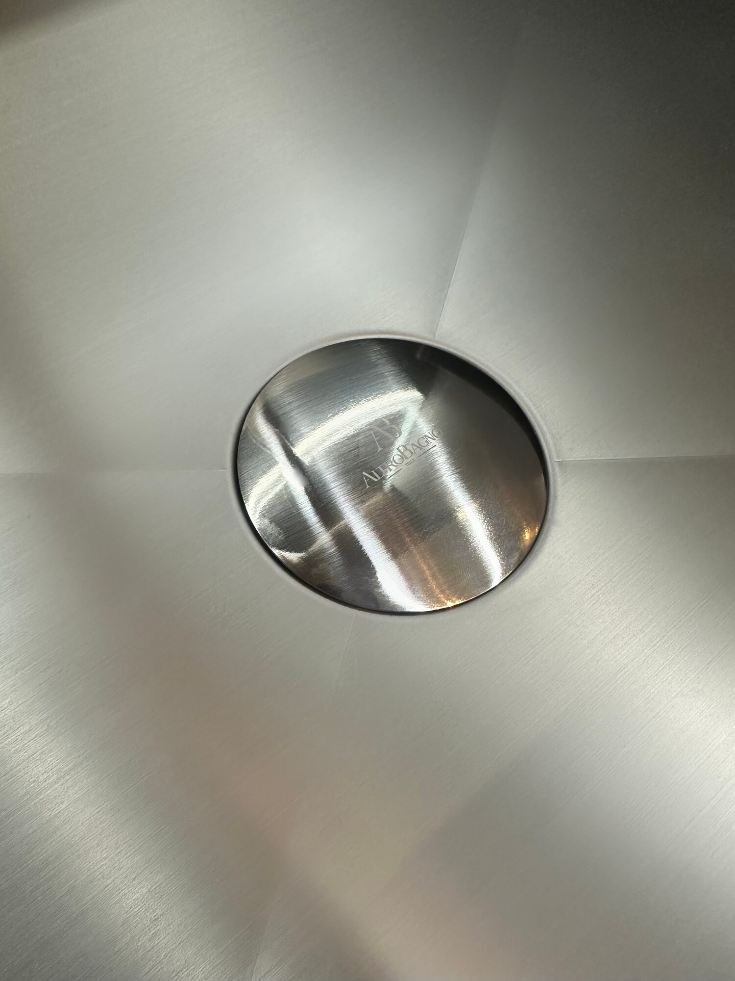 Донный клапан для раковины универсальный, выпус для раковины с переливом / без перелива