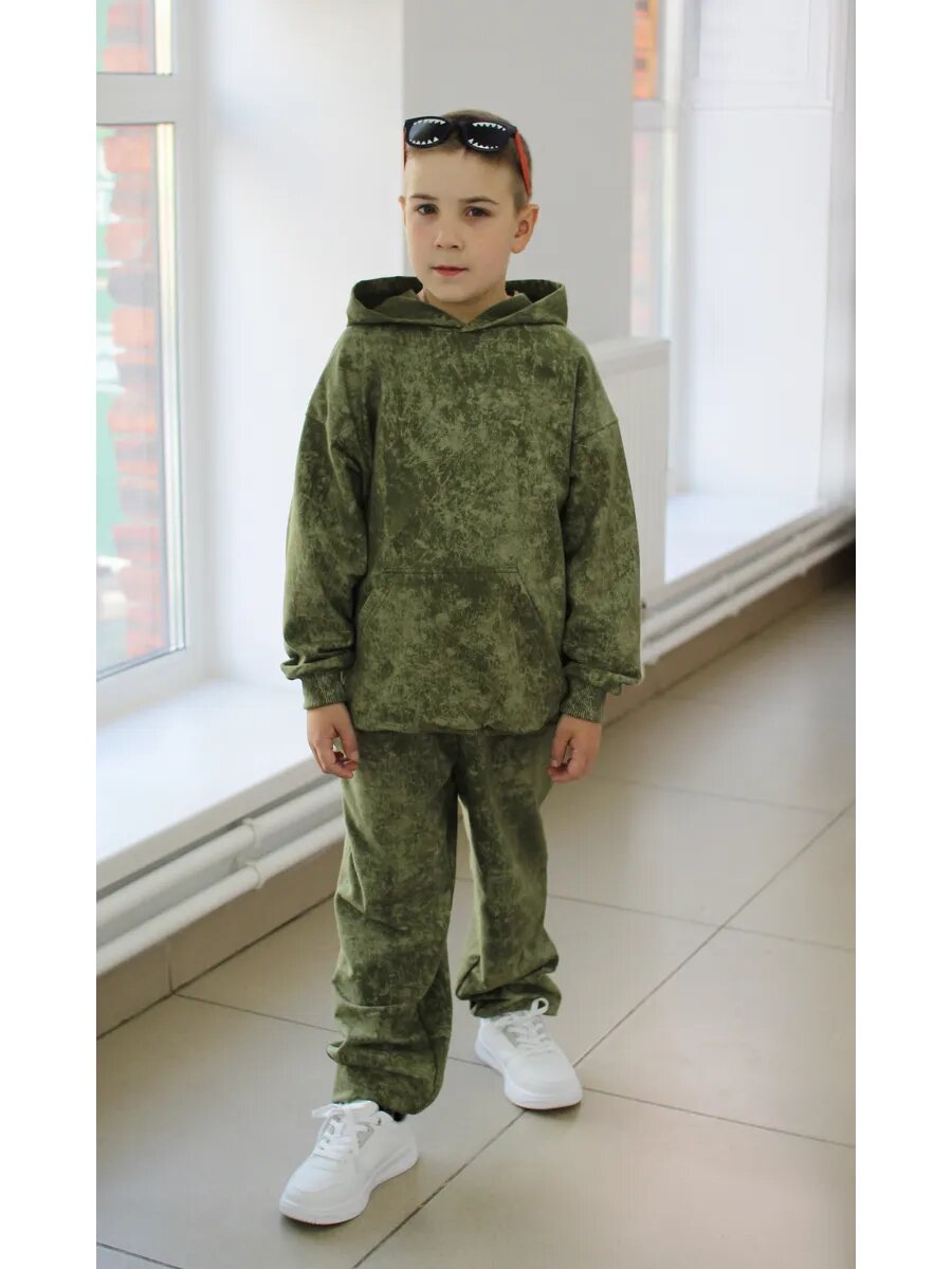 Костюм спортивный