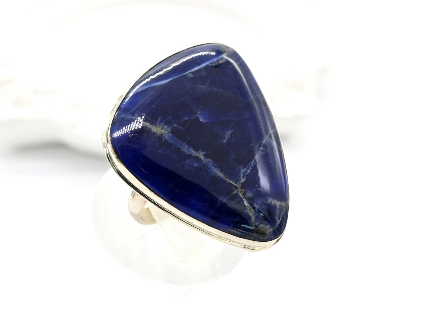 Кольцо, содалит