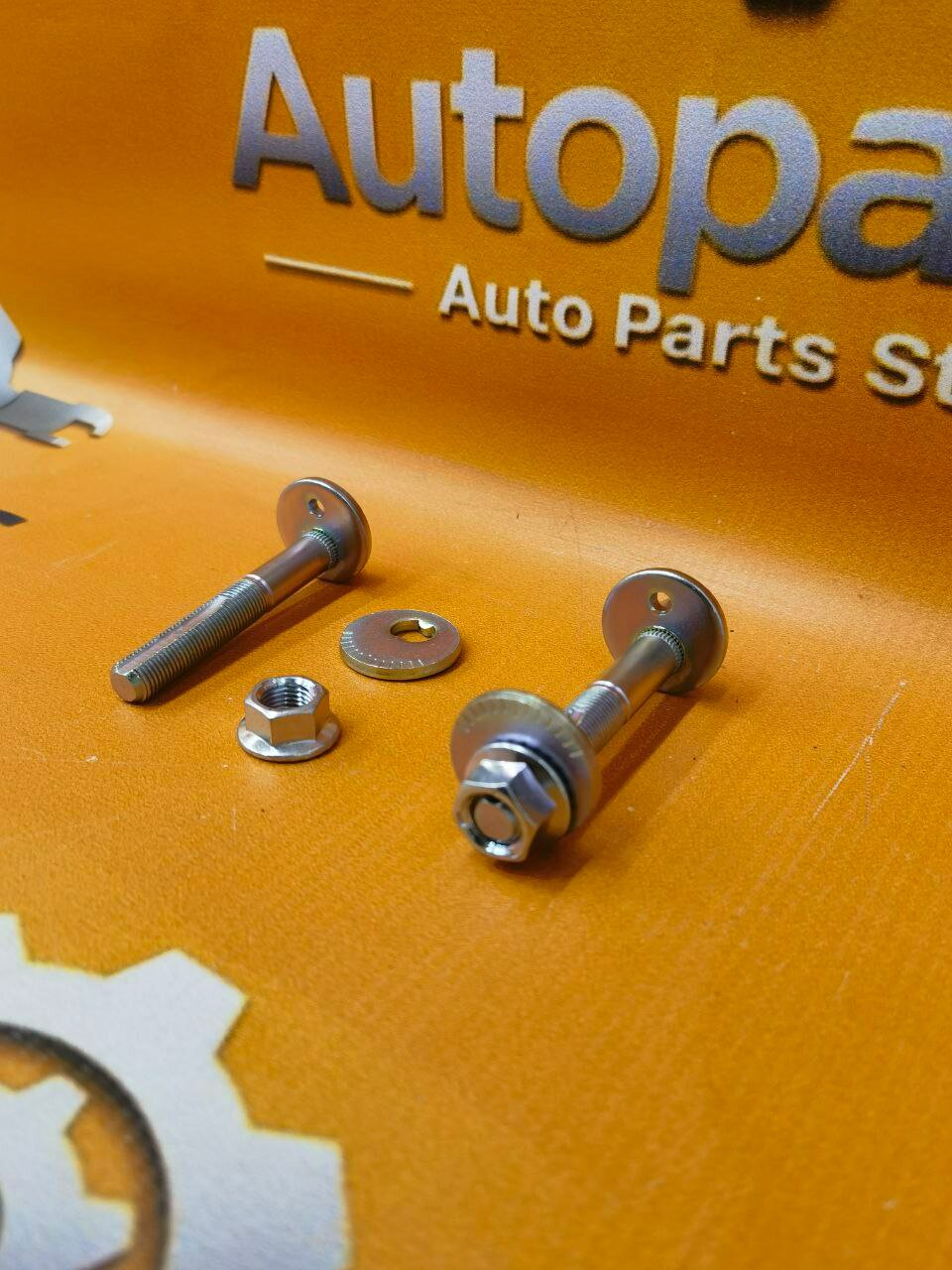 Развальные болты мазда 3 ВК MAZDA 3 в сборе с гайкой и шайбой комплект 2 шт.