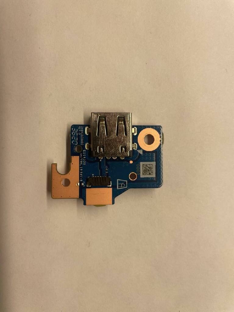 Дополнительная плата DABKXBTBAD0 REV: D с USB разъемом