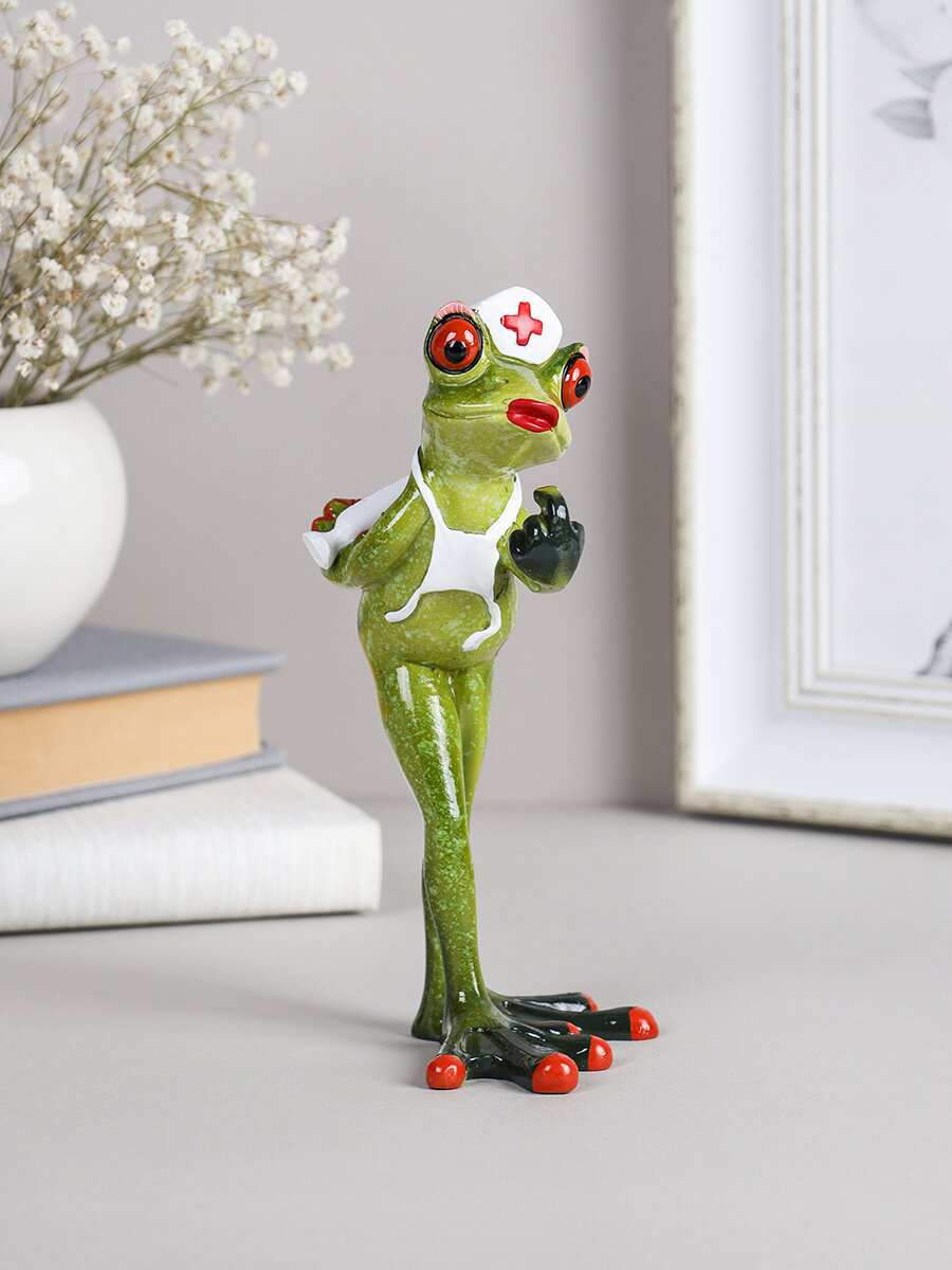 Декоративная фигурка «Лягушонок Медицинская Сестра», 7х8х16 см.