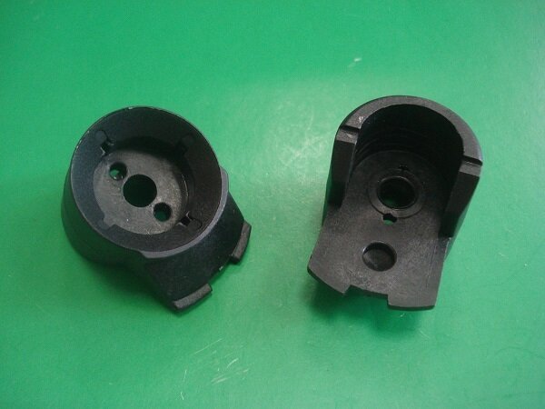 Передний держатель ручки для утюга Lelit FS027