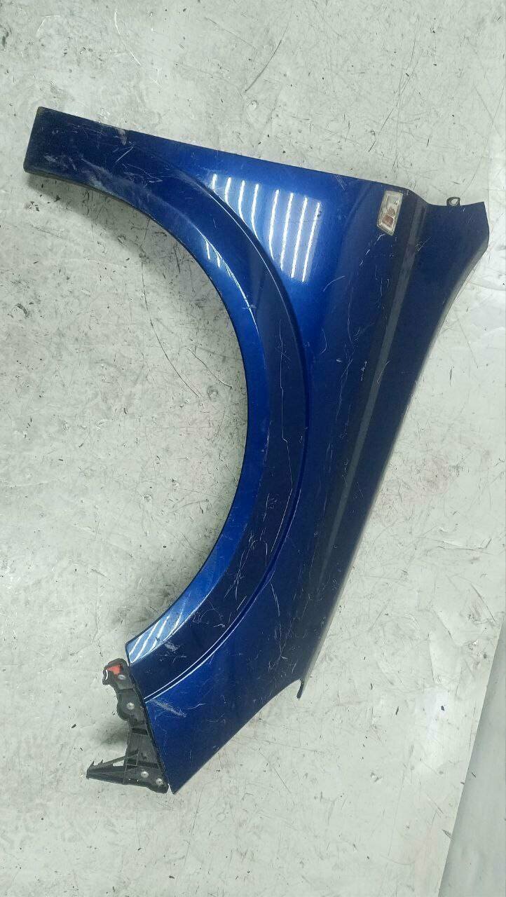 Крыло переднее правое Opel Astra H (2004 - 2007)