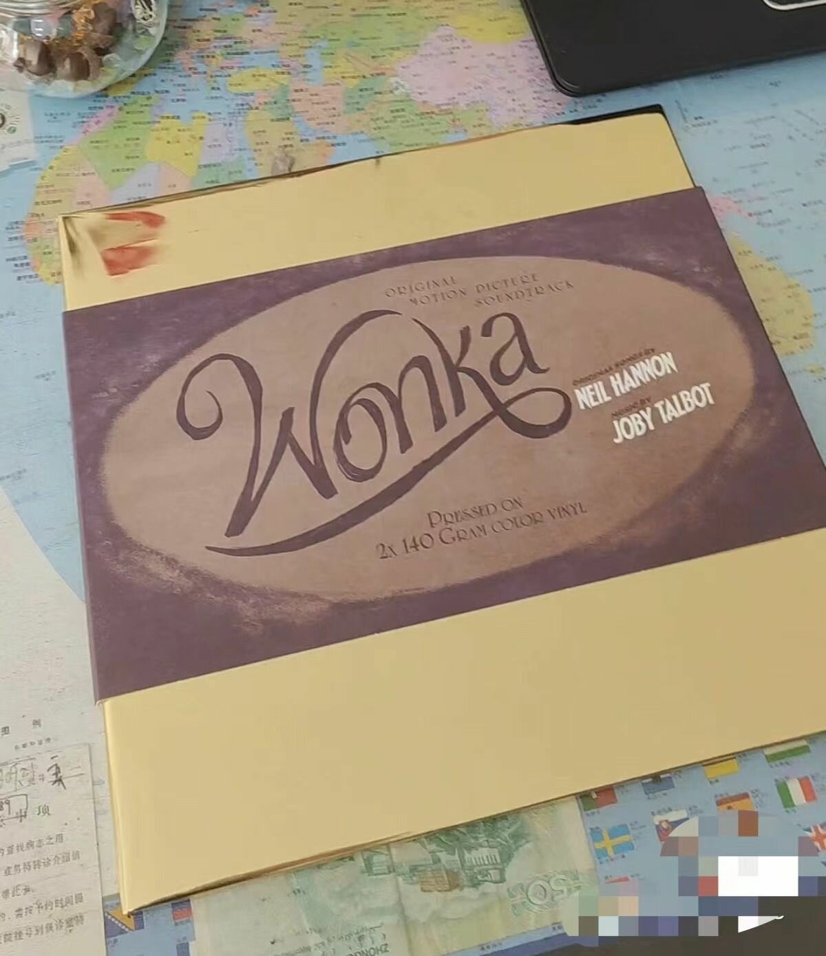 Wonka OST (Milk-White Chocolate and Orange Swirl Limited Soundtrack) Цвет: Молочный и Белый Шоколад и Оранжевая Начинка в Золотой Обертке с Шоколадным Ароматом, Виниловая Пластинка, Саундтрек Вонка
