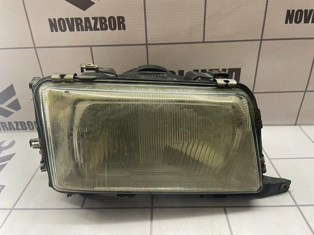 Фара правая Audi 80 90 B3 86-91