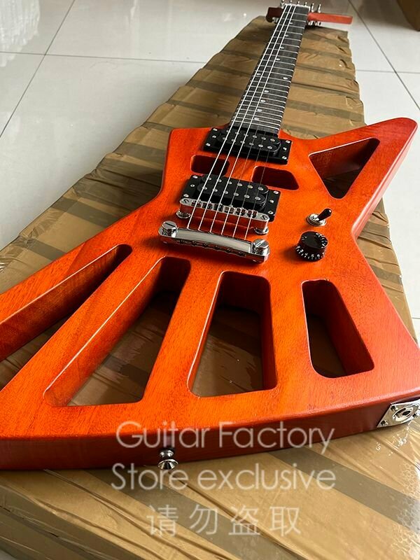 Explorer Гитара