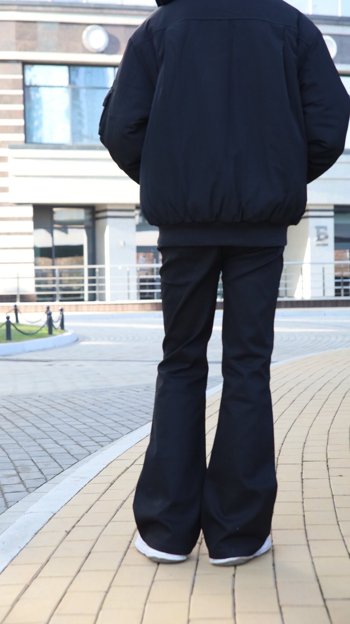 Джинсы клеш  FLARED