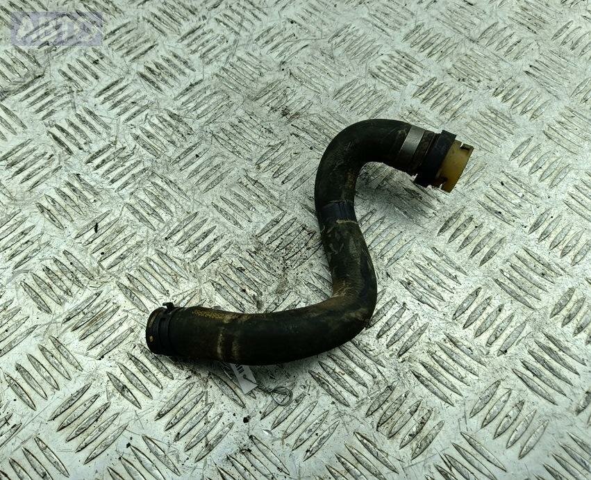 Патрубок отопителя (печки) Opel Meriva A (2003-2010)