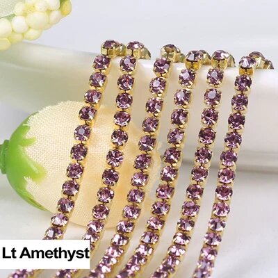Стразовые цепочки фиолетовые Lt amethyst SS6(2.0mm)