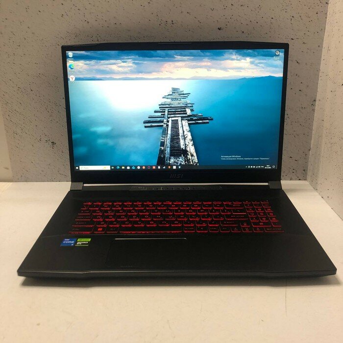 Ноутбук MSI Katana 17 B11UCX-897XRU